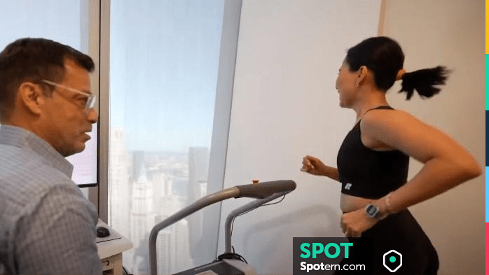 Forme Sculpt Short 8 In Obsidian worn by Vicky Nguyen as seen in Today ...