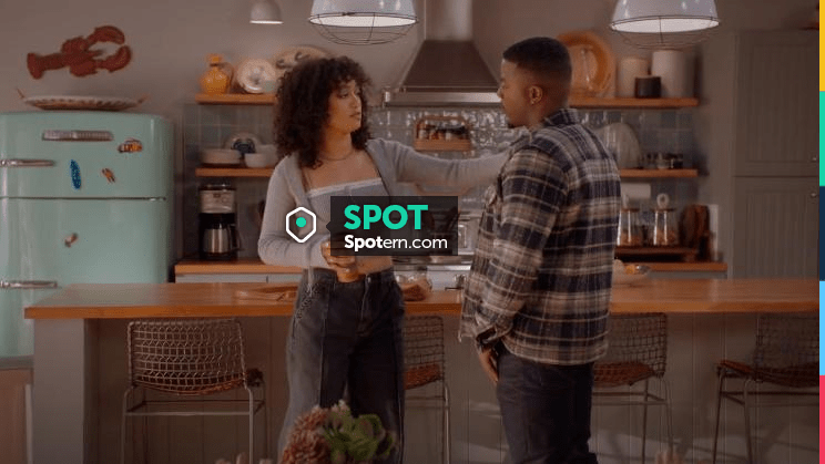 Guizio Cielo Rib Knit Scoopneck Cardigan worn by Olivia Baker (Samantha Logan) as seen in All ...