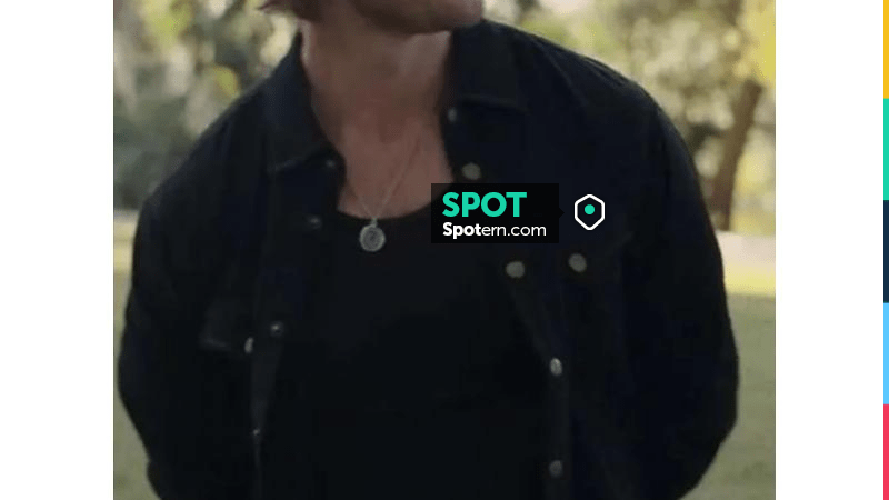 Hit Man Movie Outfits: Glen Powell wears Black Cotton Jacket to portray ...