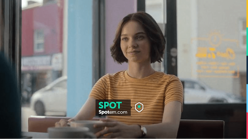 Levi The Perfect Tee worn by Pippa 'Pip' Fitz-Amobi (Emma Myers) as ...