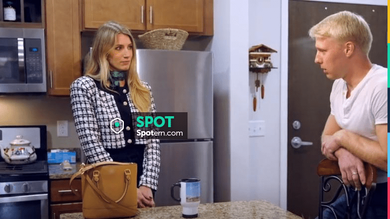 Alexia Admor Clara Cropped Tweed Jacket worn by Olivia Plath as seen in Welcome to Plathville ...