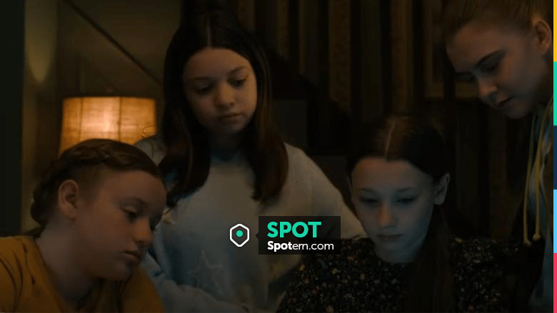 Rails Blue Perci Star Sweater worn by Laura Bouchard (Dalya Knapp) as ...