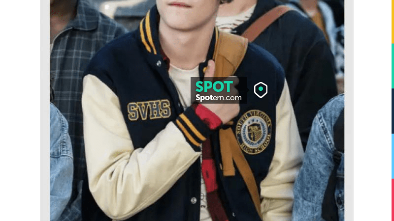 My Spy the Eternal City Wardrobe: Ryan (Billy Barratt) is wearing Blue ...