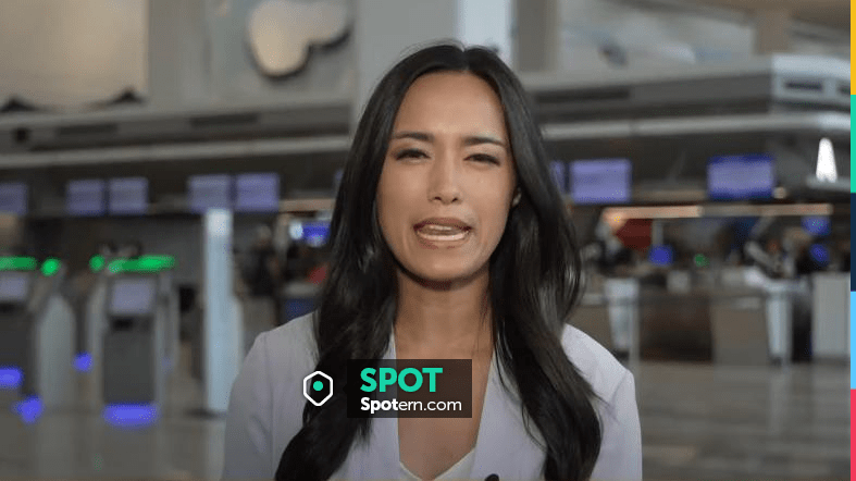 Babaton Power Hip Blazer worn by Emilie Ikeda as seen in Today on July ...