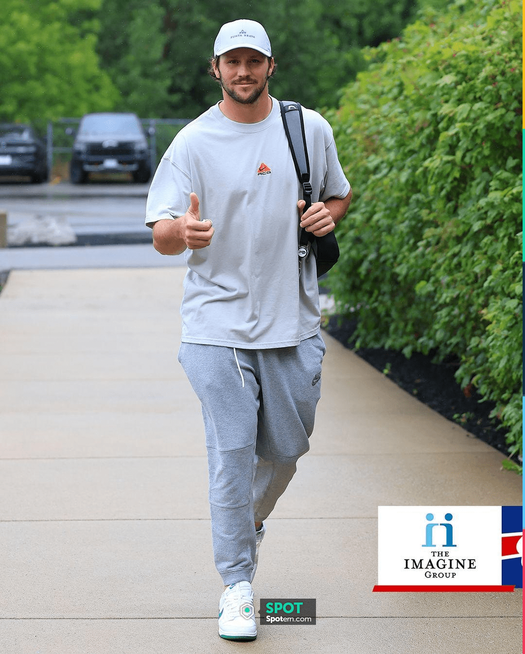 Nike Dunk Low Retro Summit Green worn by Josh Allen on the Instagram ...