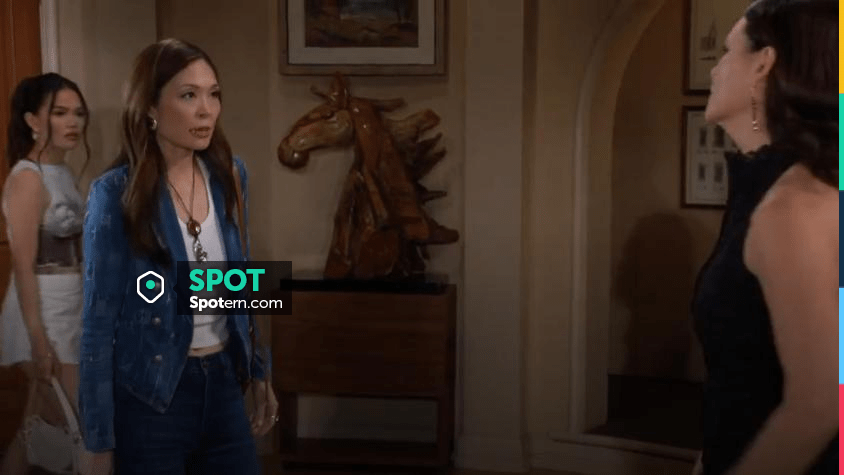 L'Agence Wayne Denim Double Breasted Crop Jacket worn by Penelope Poppy ...