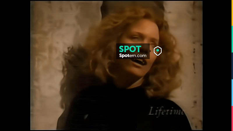 Yellow contact lens of Rebecca Barnes (Susan Dey) in Deadly Love | Spotern