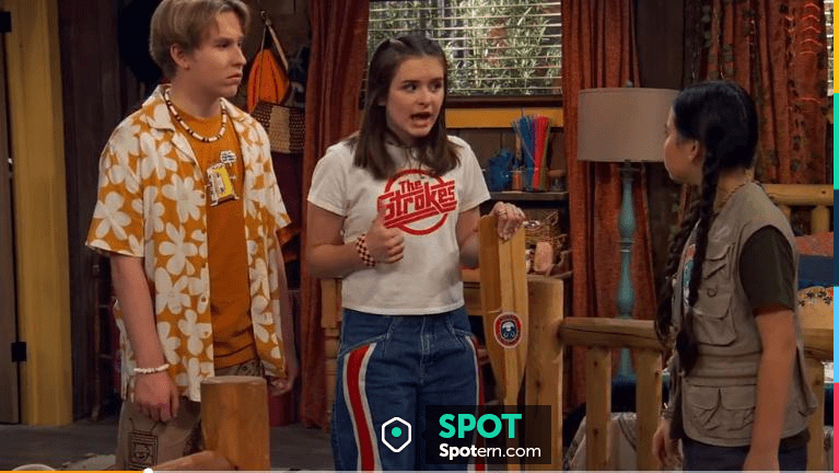 Jnco Hypnotix Flared Denim Jeans worn by Winnie Webber (Shiloh Verrico ...