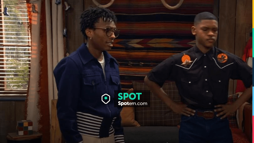 Zara Navy Blue Jacket worn by Noah Lambert (Israel Johnson) as seen in ...