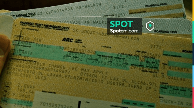 The authentic airfare Dallas/Atlanta Tyler Durden (Brad Pitt) in Fight ...