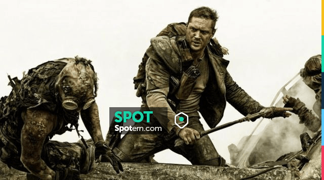 Bracelet of Max Ro­cka­tansky (Tom Hardy) in Mad Max: Fury Road | Spotern