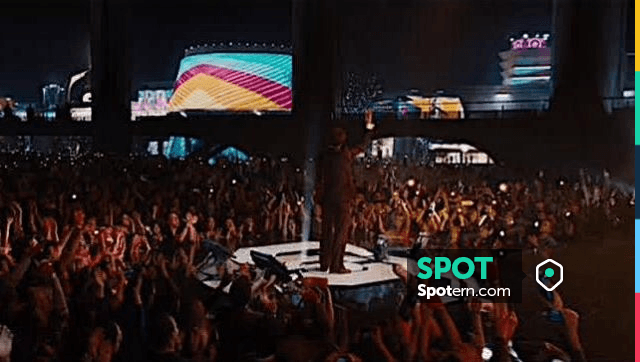 Botella de agua Stark Expo como se ve en Iron Man 2 | Spotern