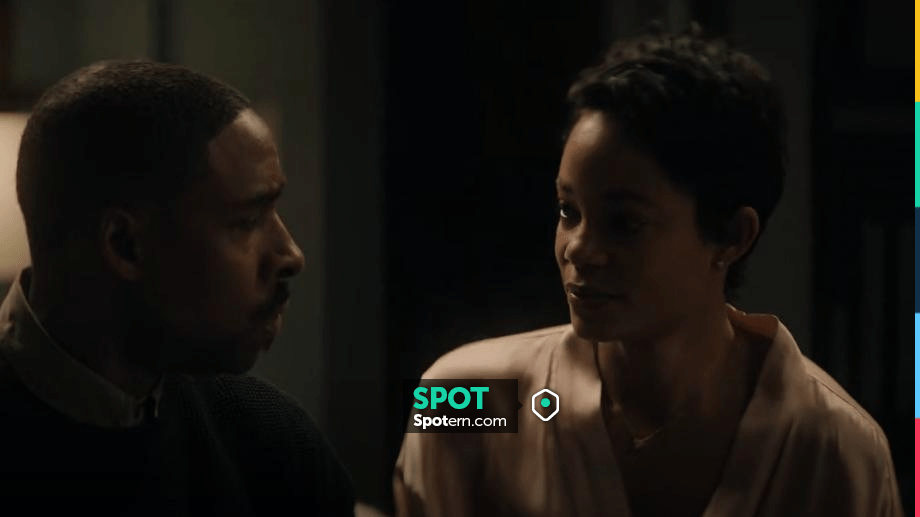 Neiman Marcus 3/4-Sleeve Short Silk Charmeuse Robe worn by Kimmer ...