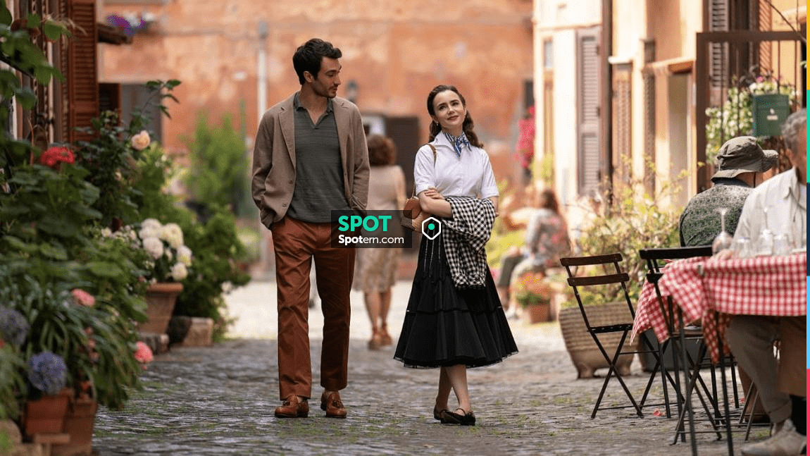 Get the bags from Emily in Paris: Emily Cooper (Lily Collins) wears in ...