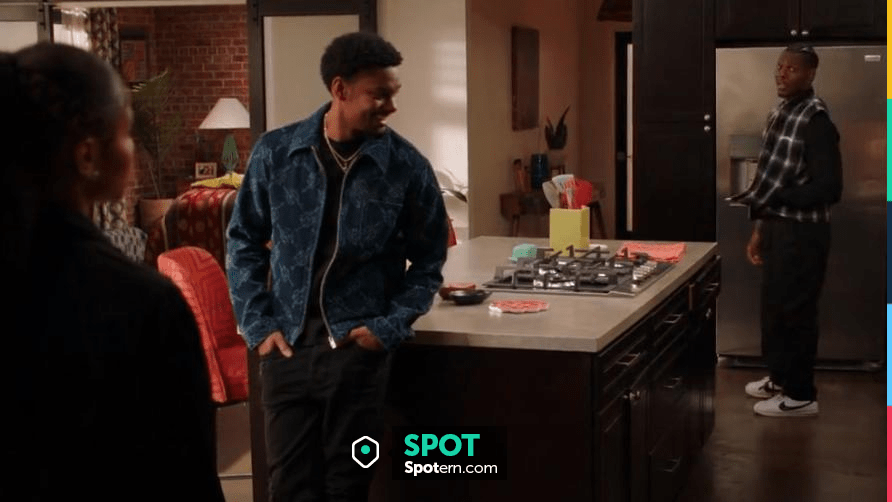 Ksubi Chitch Distressed Slim-Leg Jeans worn by Jessie 'JR' Raymond ...