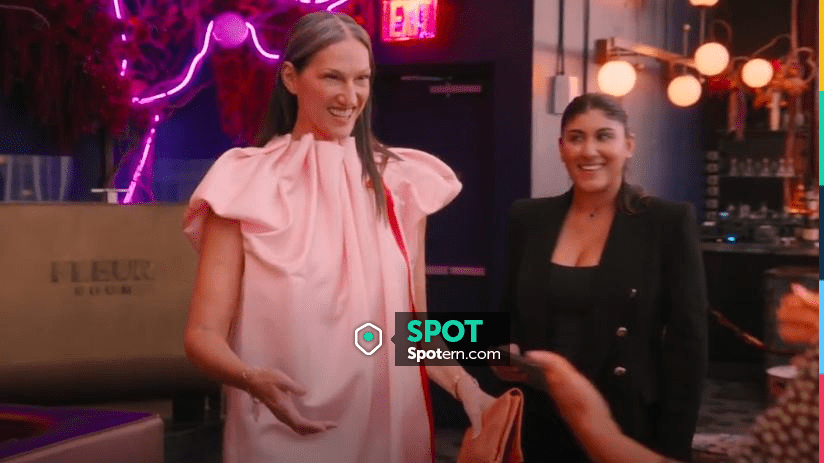 Simone Rocha Bow Pleated-Neck Mini Sack Dress worn by Jenna Lyons as ...