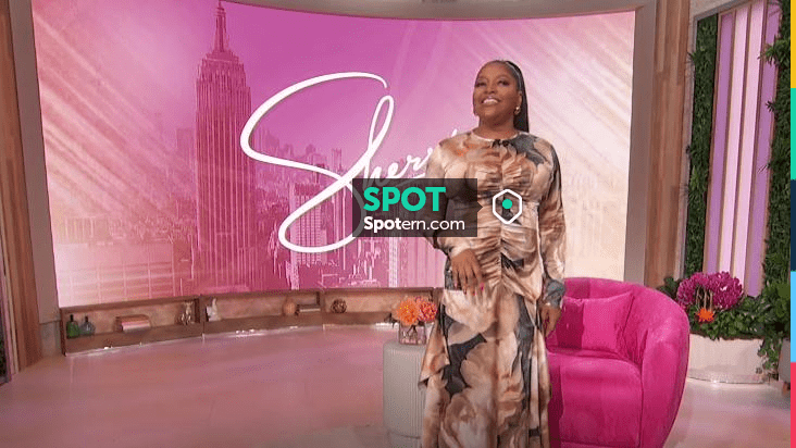 Aknvas Houston Dress in Floral worn by Sherri Shepherd as seen in ...
