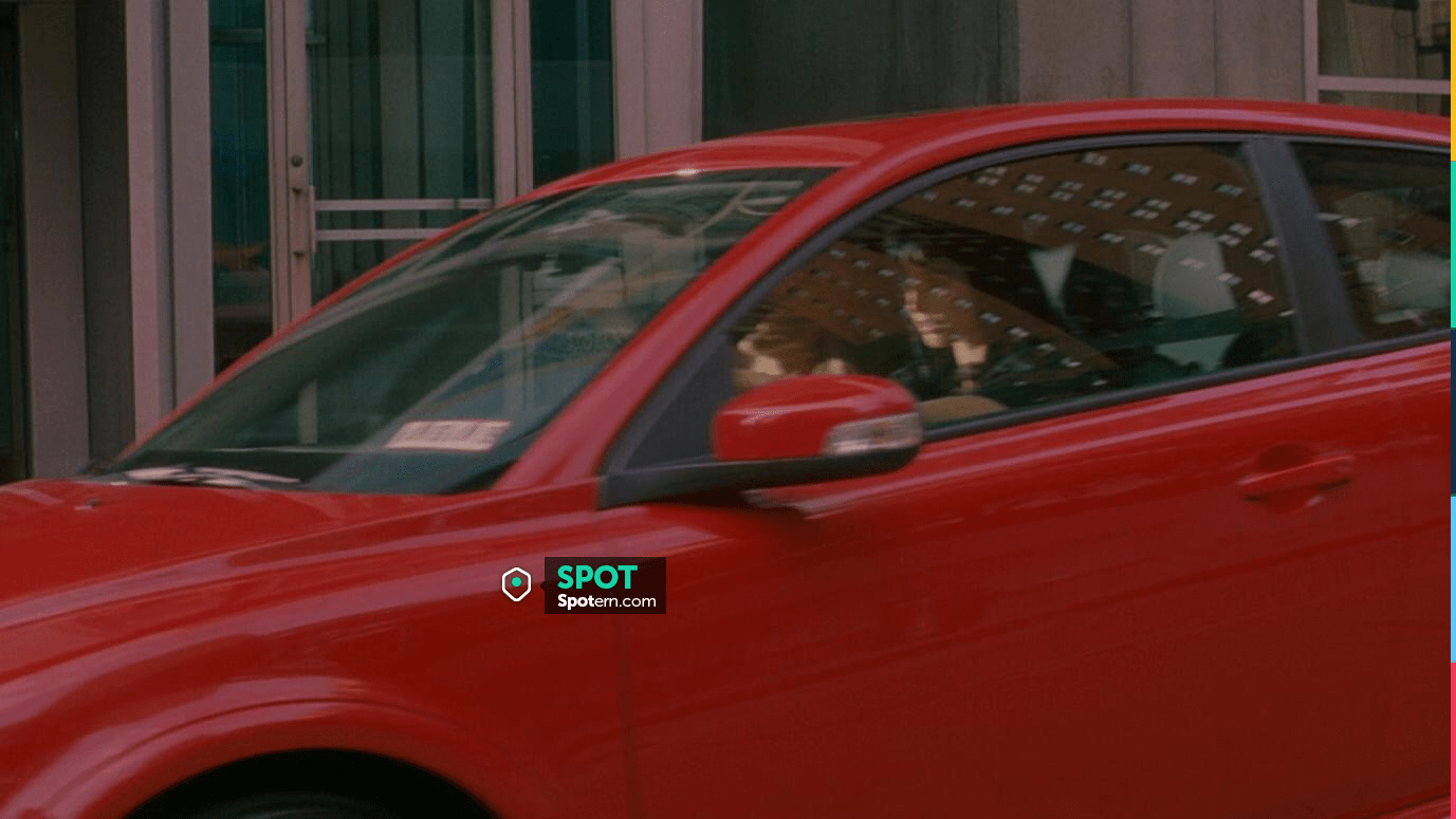 Vehicles from She's Out of My League Movie: Patty (Krysten Ritter ...