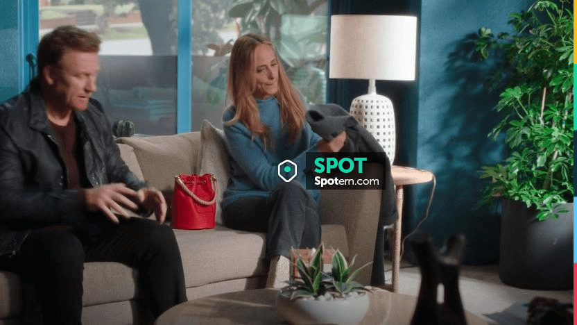 Vince Funnel-Neck Cashmere Sweater worn by Dr. Teddy Altman (Kim Raver ...