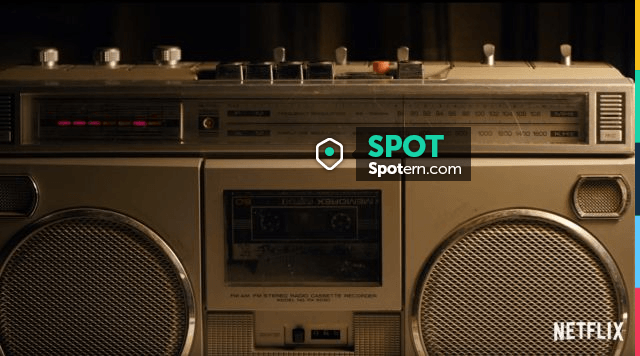 Panasonic RX-5090 Boombox of Jonathan Byers in Stranger Things | Spotern