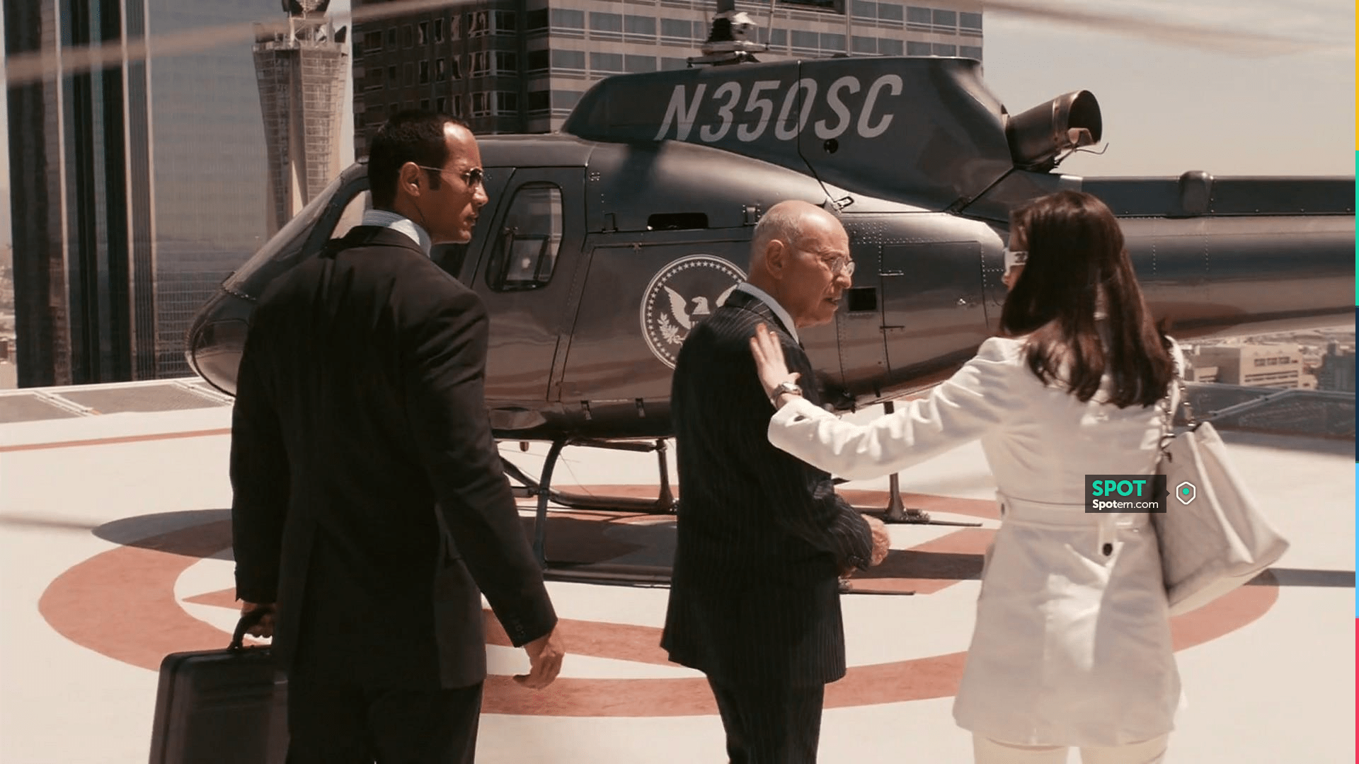 Outfits of Get Smart Movie: Anne Hathaway wears Chanel White Grand ...