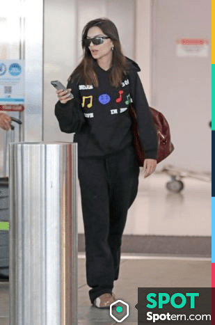 Puma Speedcat Og worn by Emily Ratajkowski in Los Angeles on November 4 ...