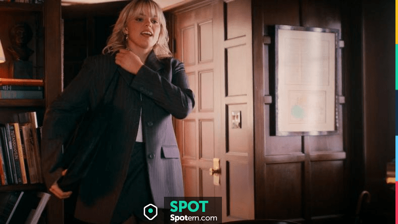 Off White Pinstripe Wrap Skirt worn by Leighton Murray (Reneé Rapp) as ...