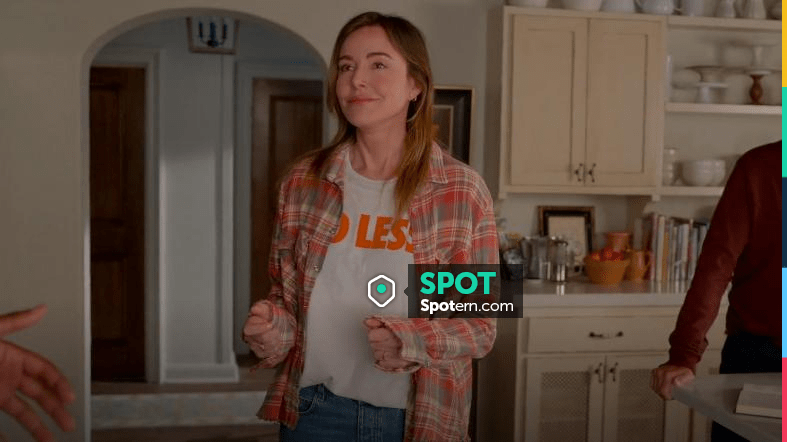 Mother The Rowdy Tee Do Less worn by Liz (Christa Miller) as seen in ...