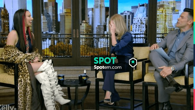 Bottega Veneta Reversible Triangle Leather Belt worn by Kelly Ripa as ...