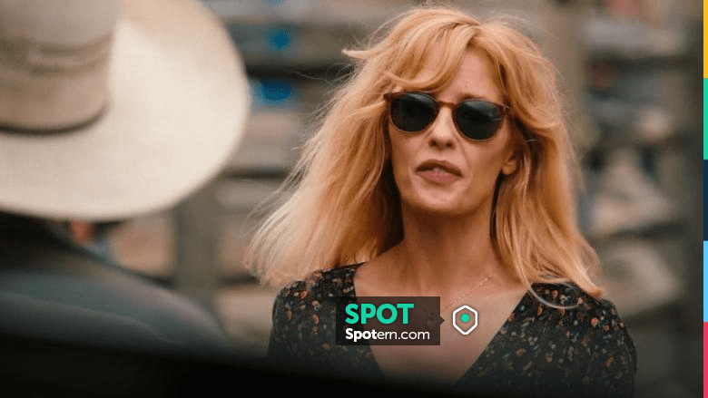 Eternate Heart Initial Diamond Necklace In 14k Solid Gold worn by Beth ...