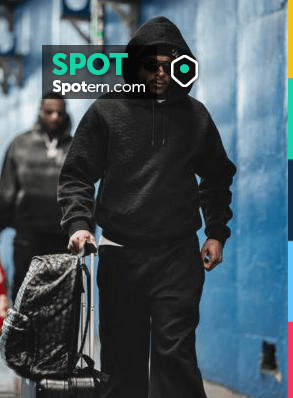 Louis Vuitton Bonnet Logo Damier Pearls Noir porté par Davante Adams ...