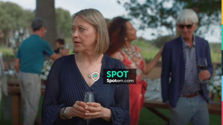 Alex Monroe Posy Bloom Loop Necklace worn by Hannah Stern (Nicola ...