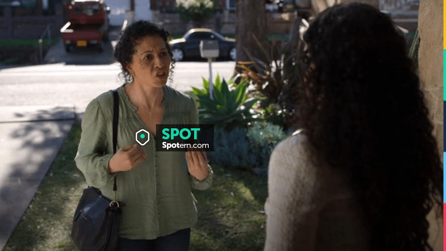 Jeanswest Lucia Top worn by Ariel (Matilda Ridgway) as seen in Bump ...