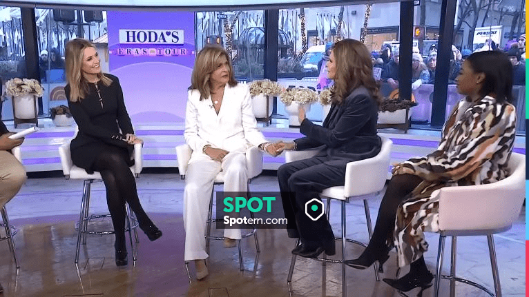 Paige Sasha Wide Leg Pants in Calico Blue worn by Maria Shriver as seen ...