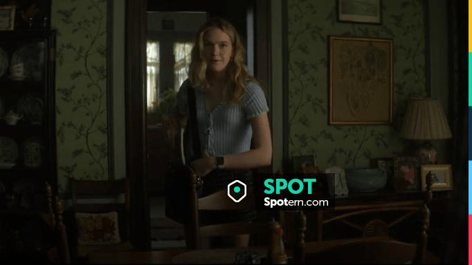 Veronica Beard Jazmin Shorts worn by Cece Brewer (Jayden Bartels) as ...