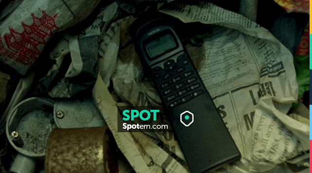 Teléfono celular Nokia 8110 como se ve en The Matrix | Spotern
