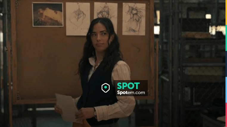 Theory Admiral Crepe Vest worn by Special Agent Lala Dominguez (Mariel Molino) as seen in NCIS ...