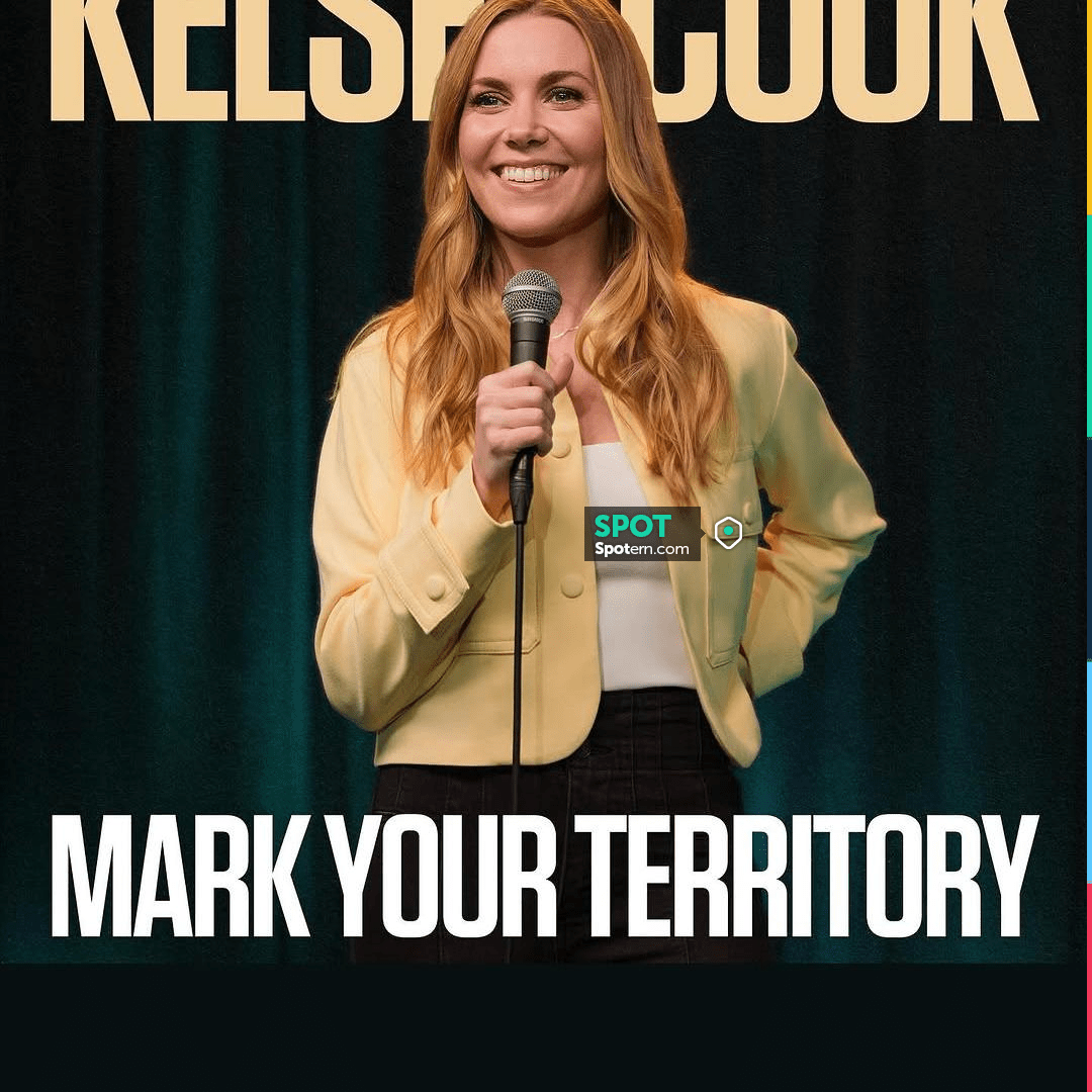 Beige Jacket of Kelsey Lynn Cook on the Instagram account ...