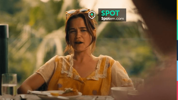 Loewe Epsilon Slim Sunglasses worn by Piper Ratliff (Sarah Catherine ...