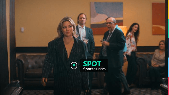 Norma Kamali Grey Pinstripe Collared Midi Dress worn by Isla Gordon ...