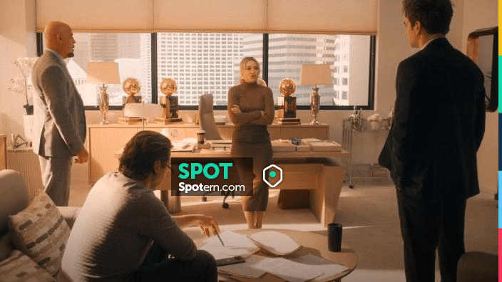 Helsa Trouser Midi Skirt worn by Isla Gordon (Kate Hudson) as seen in ...