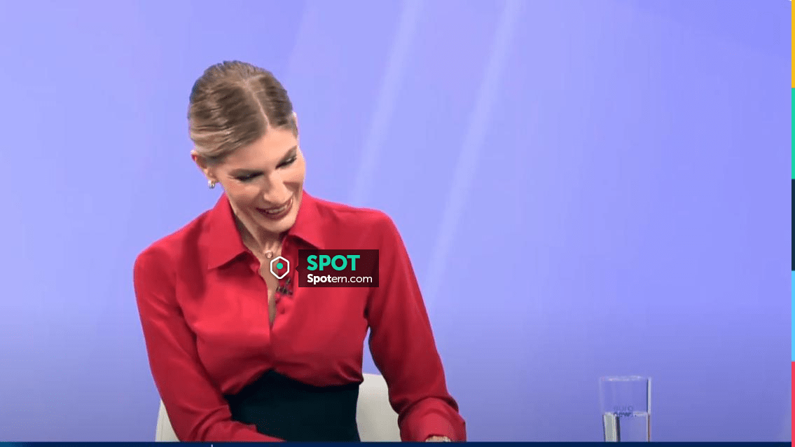 Necklace of Minja Miletić in Minja Miletic | Spotern