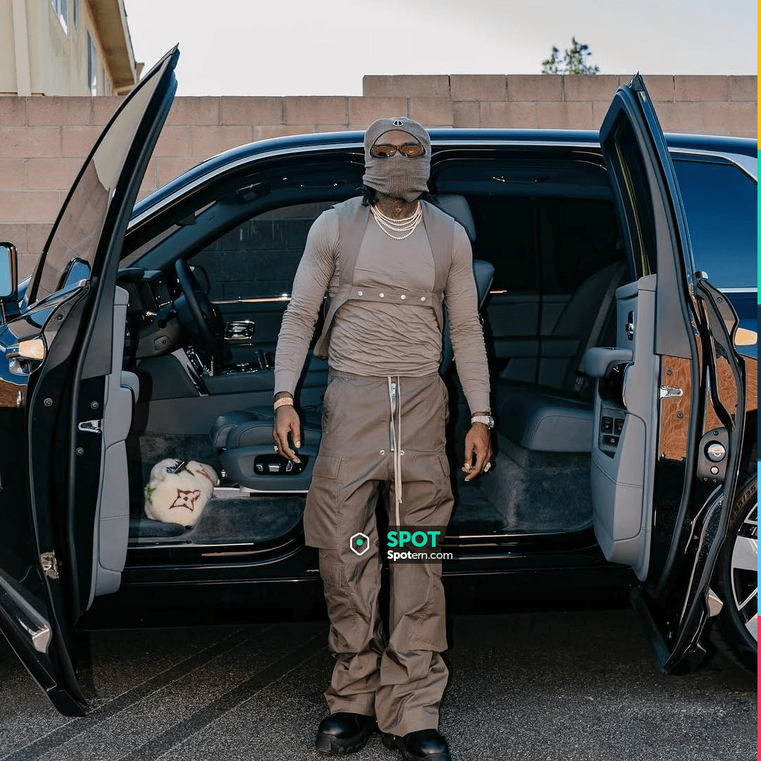Rick Owens Dust Brown 'Cargobelas' Baggy Pants worn by Gunna on the ...