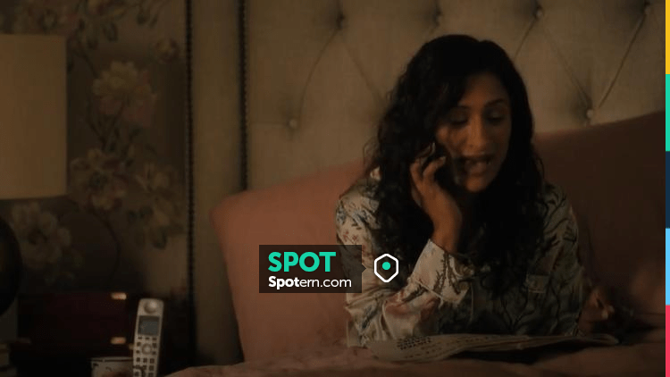 Olivia von Halle Lila Floral-Print Silk Pajama Set worn by Valika ...