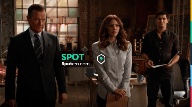 the silk shirt Paige Dineen ( Katharine McPhee ) in Scorpio | Spotern