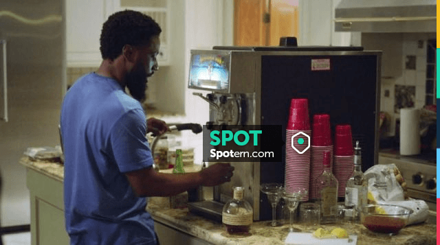 Cups red Ricky in Ballers | Spotern