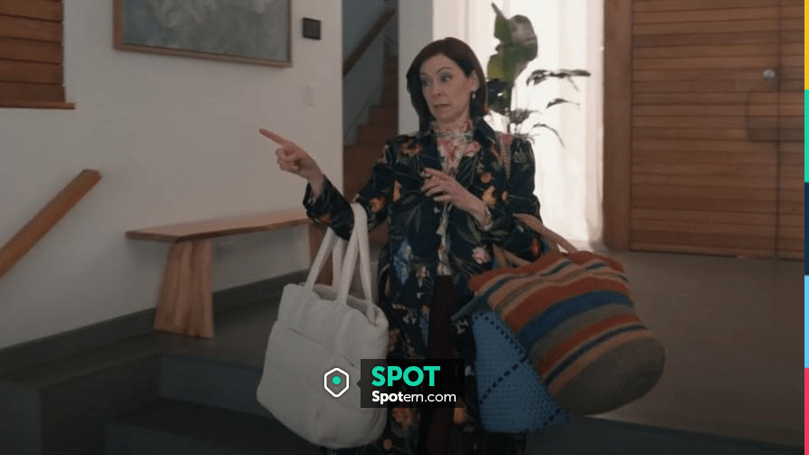 Thacker Quinn Medium Tote Bag worn by Elsbeth Tascioni (Carrie Preston ...