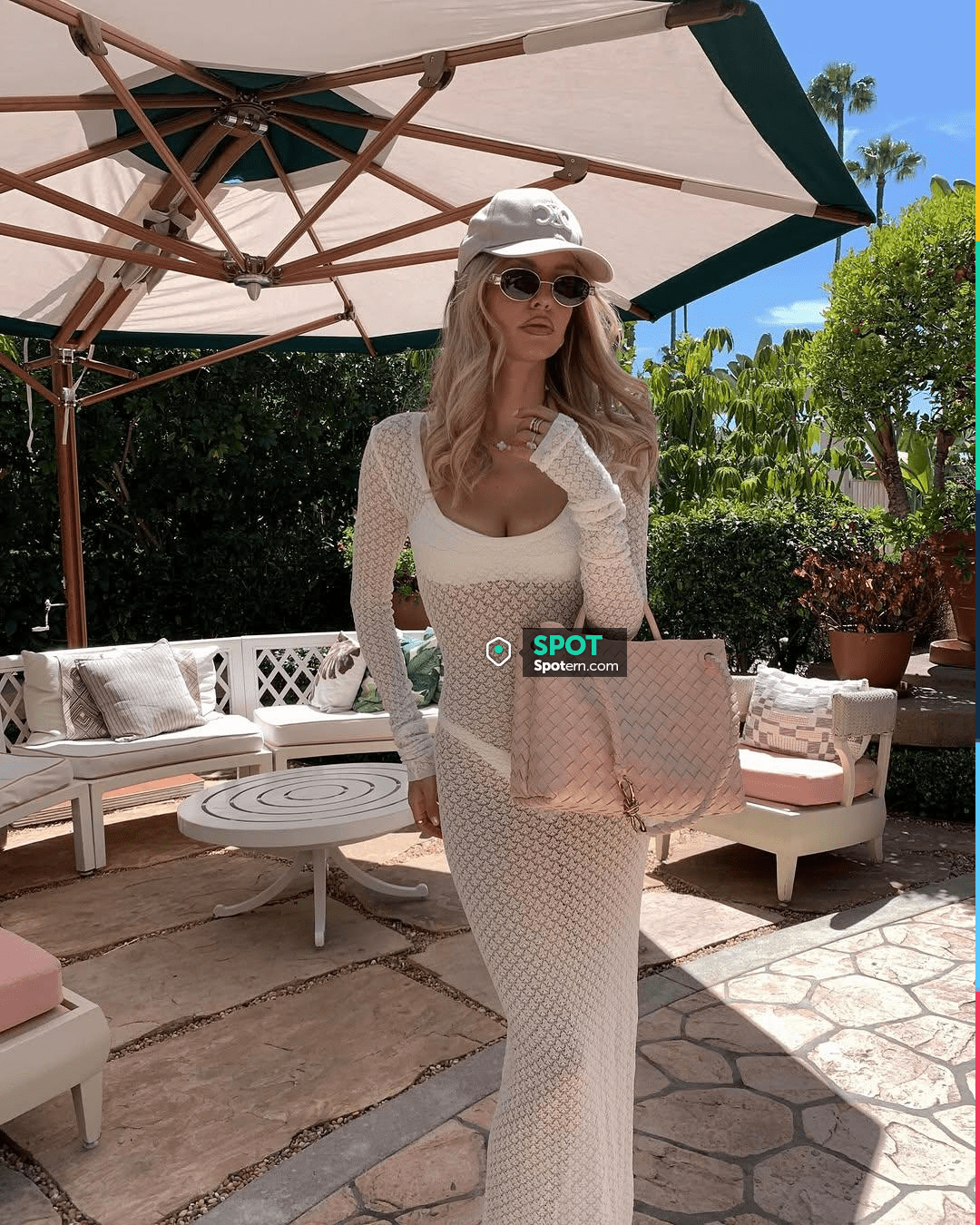 Arakii Flora Knit Dress worn by Leonie Hanne on her Instagram Story on April 8, 2025 | Spotern