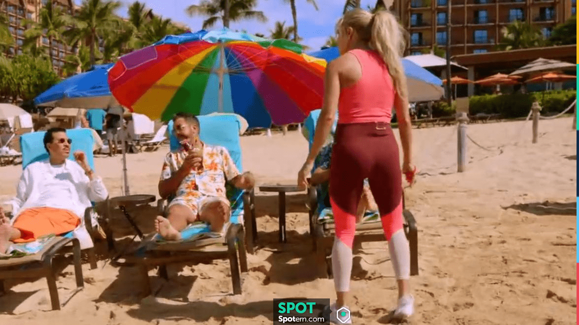 Sierra Reebox Sneakers Forte Racer portées par Carrie Underwood comme ...