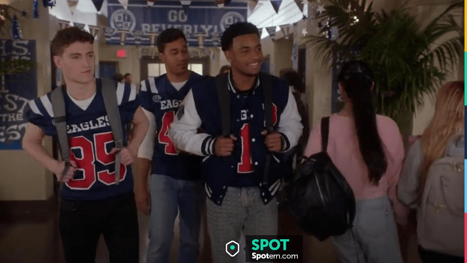 Forever 21 Distressed Slim-Fit Mid-Rise Jeans worn by Kingston Jeremy ...